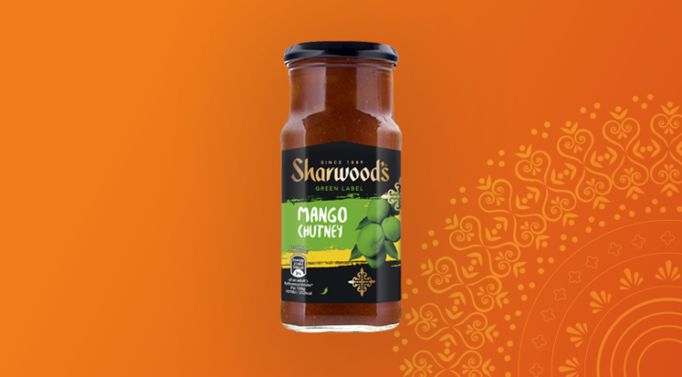 Sharwood's Green Label Mango Chutney with Chilli 360g